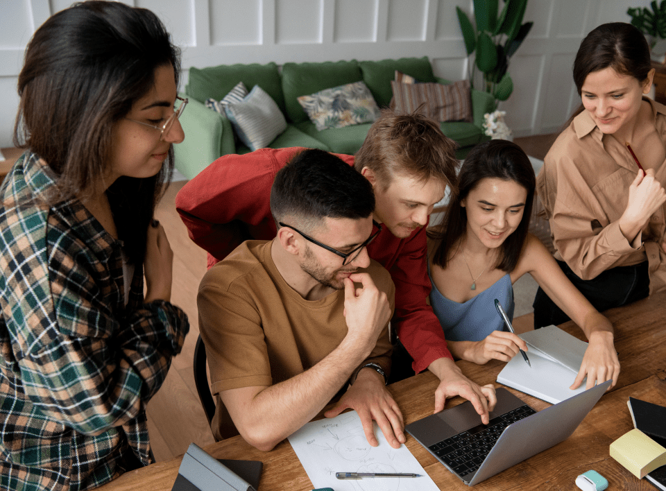 Learn English With Night School Classes In Toronto | ILAC